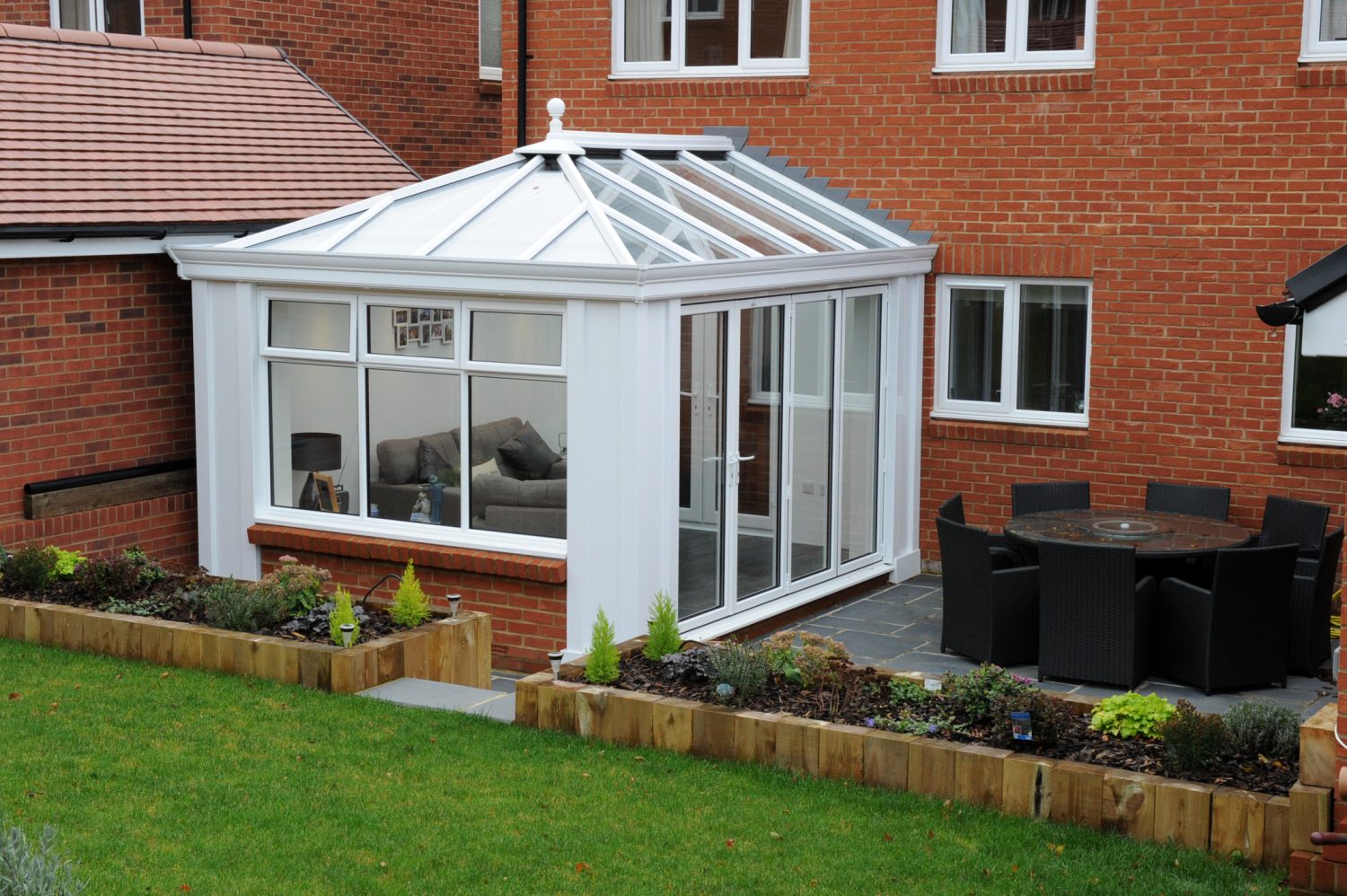 Orangeries Birmingham | Double Glazed Orangeries & Room Externsions | UK